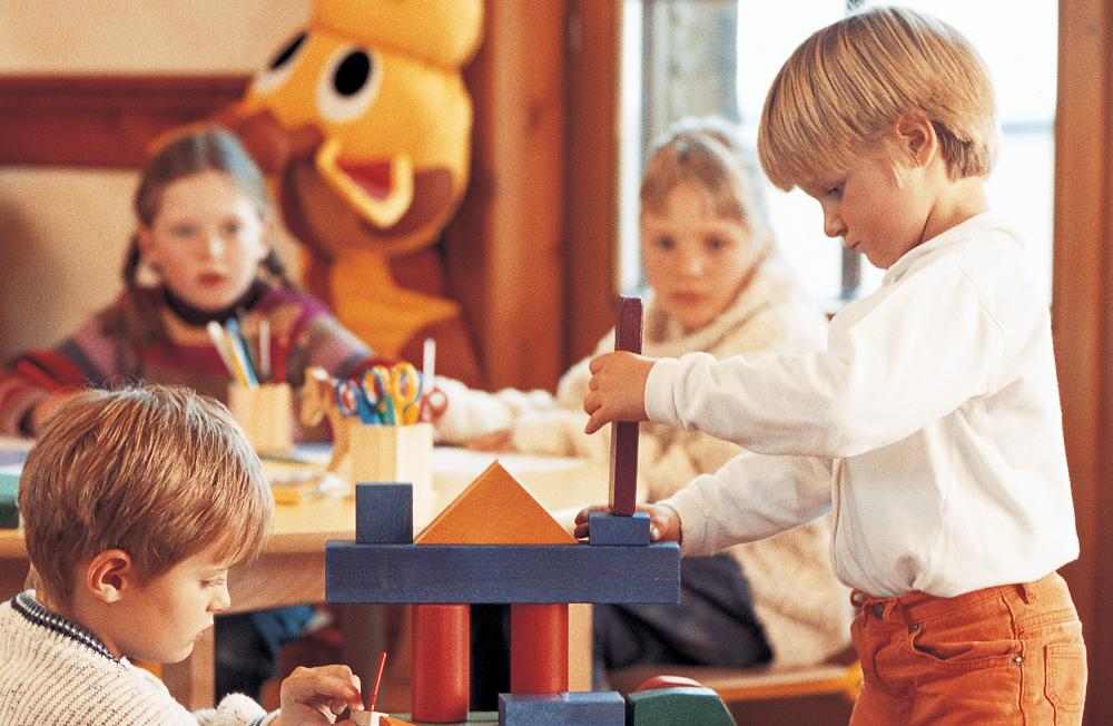 利菲尔阿尔卑雪山2222m度假酒店预订及价格查询,Riffelalp Resort 2222M_八大洲旅游